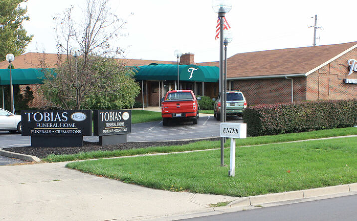 675 W WENGER RD Englewood OH 45322-1954 APN: M57 00204 0015 | Crexi.com