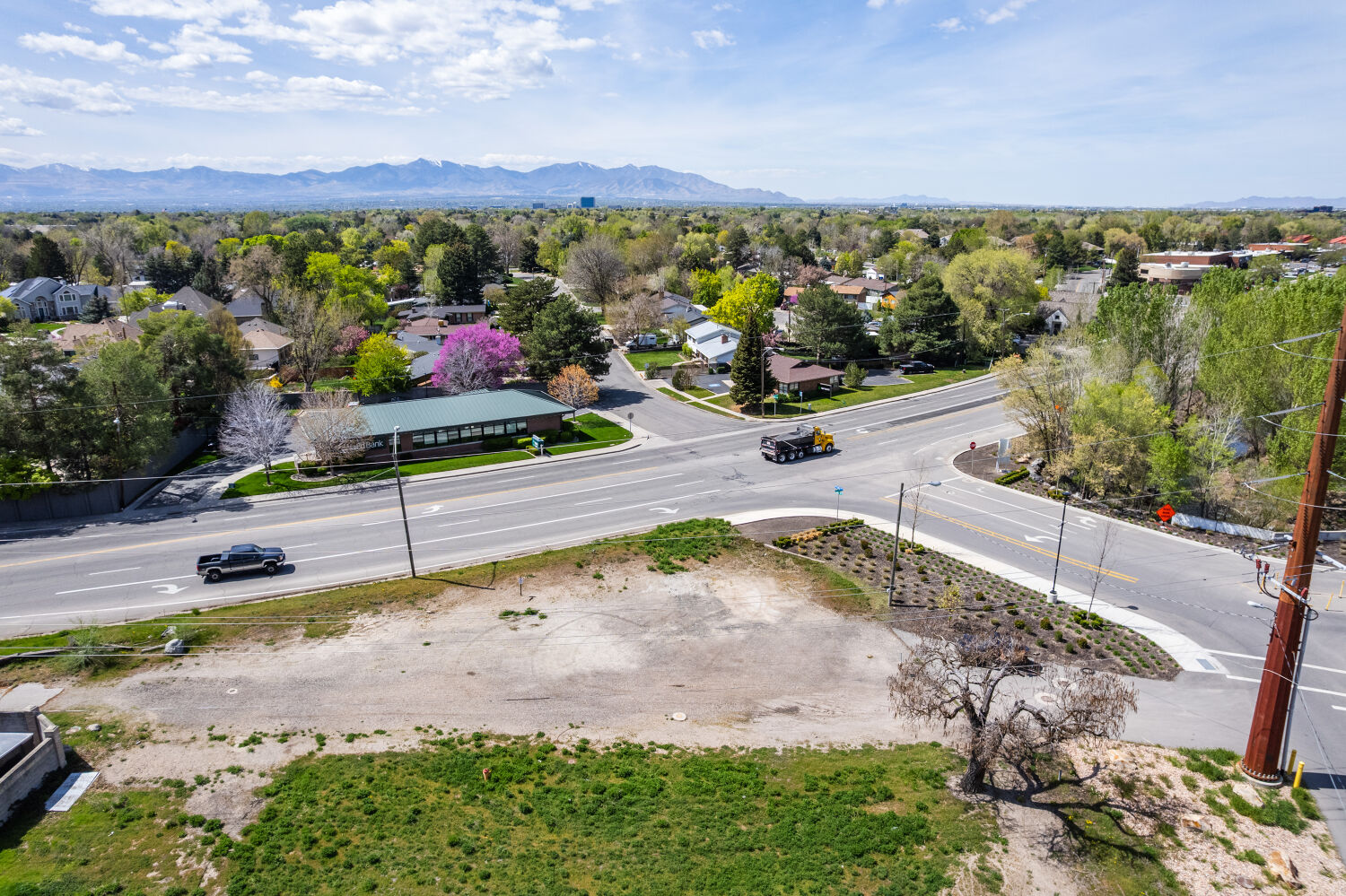 5025 Highland Drive, Holladay, UT 84117 | Crexi.com
