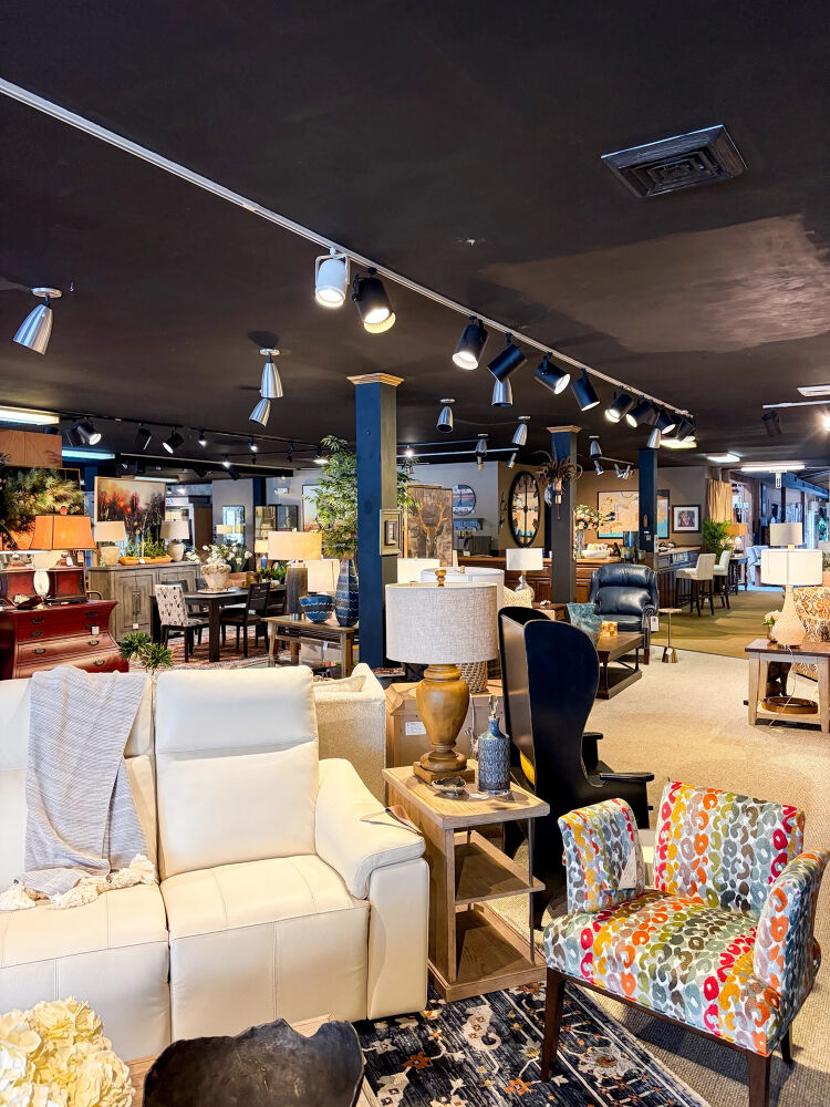 700 W Market St, York, PA 17401 | Crexi.com