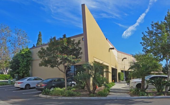 2748 LOKER AVE W Carlsbad CA 92010-6603 APN: 06073019806 | Crexi.com