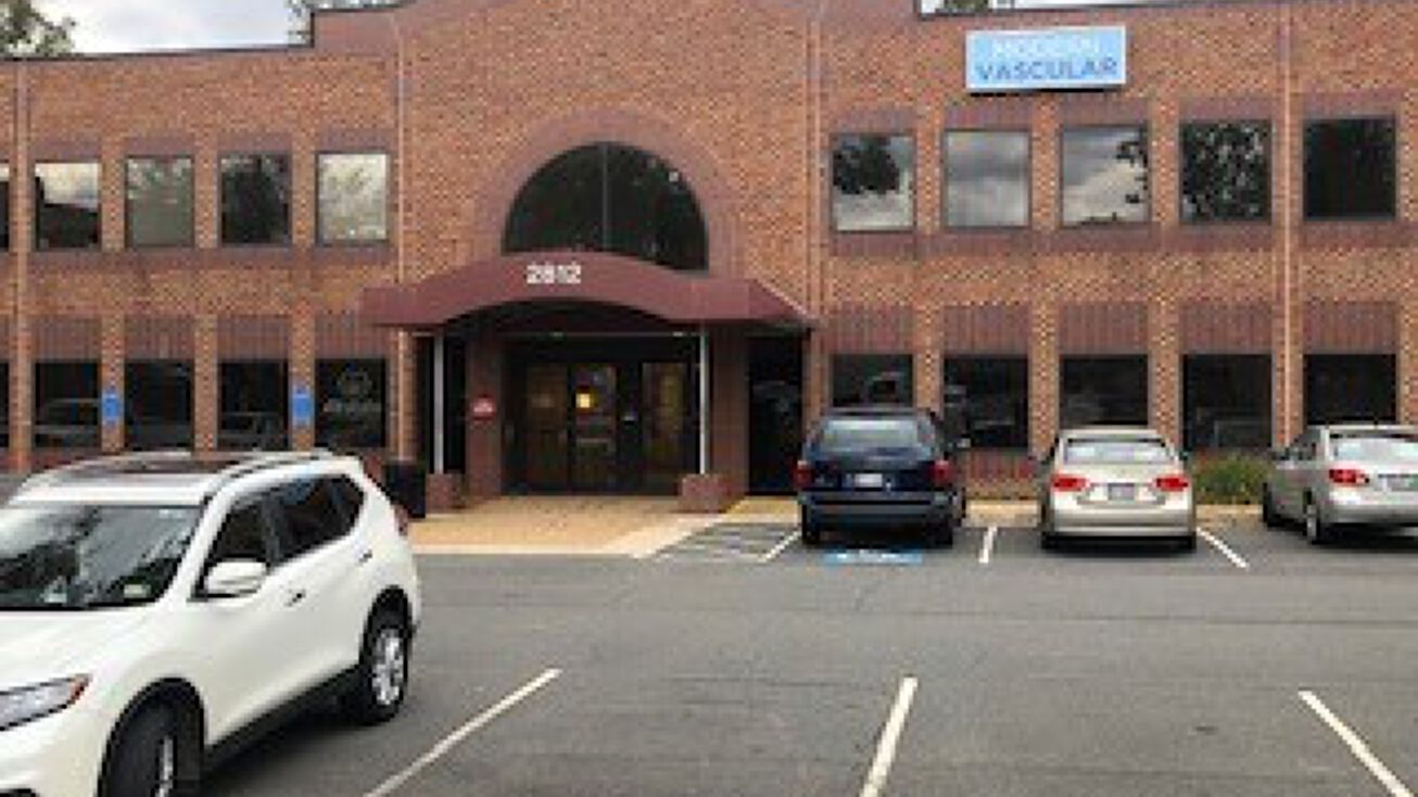 2812 Old Lee Hwy, Fairfax, VA 22031 | Crexi.com