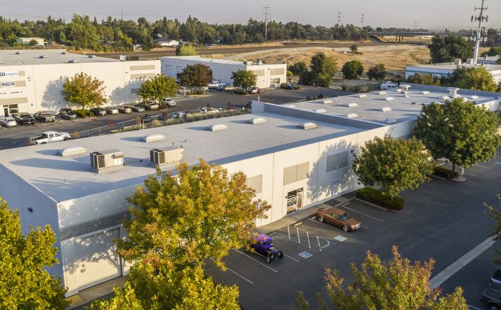 5433 STATIONERS WAY Sacramento CA 95842-1900 APN: 222-0360-026-0000 ...