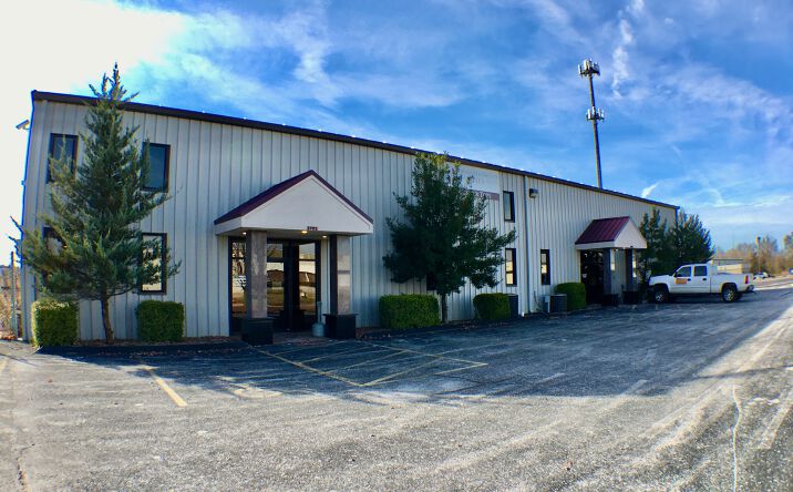 3702 E KERR ST Springfield MO 65803-5827 APN: 1203205029 | Crexi.com