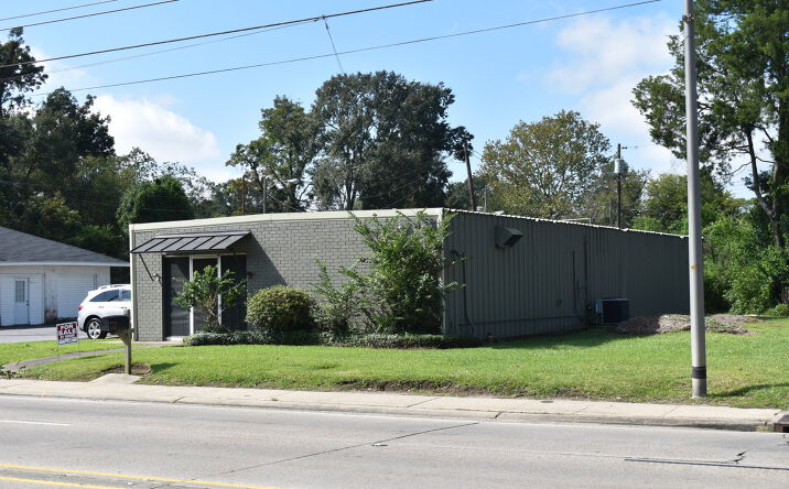2301 MOSS ST Lafayette LA 70501-2125 APN: 6174605 | Crexi.com