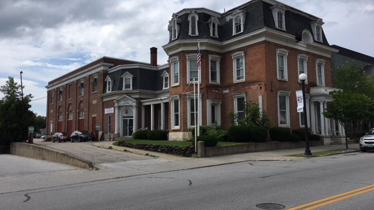 21 Merchants Row, Rutland City, VT 05701 | Crexi.com