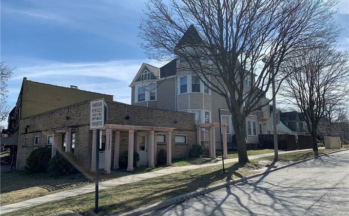 11225 DETROIT AVE Cleveland OH 44102-2458 APN: 00124015 | Crexi.com