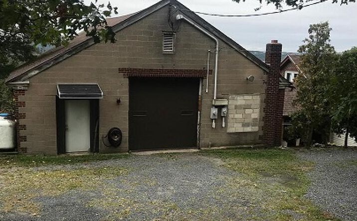 43 Ringtown Blvd, Shenandoah, PA 17976 | Crexi.com