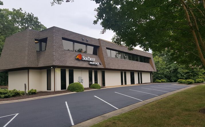 717 N COURTHOUSE RD North Chesterfield VA 23236-4061 APN ...