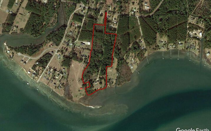 229 HUBBARD RD Gloucester NC 28528-8002 APN: 733604920870000 | Crexi.com