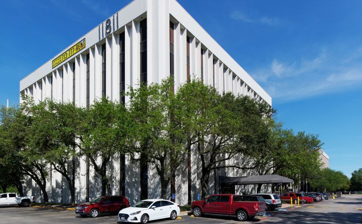 David Carter - Colliers - Houston, Texas | Crexi