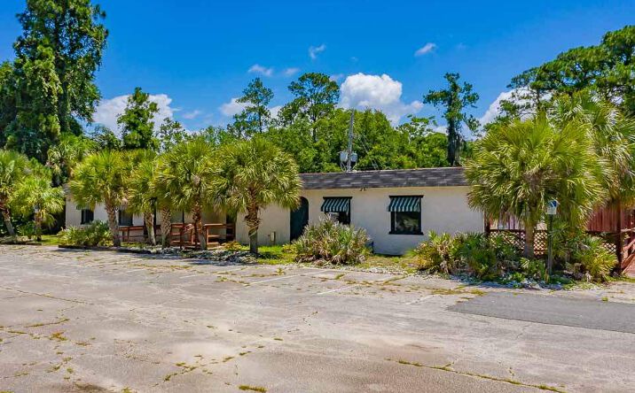 785 PORT LEON St Marks FL 32355 APN: 02-4S-01E-054-05662-000 | Crexi.com