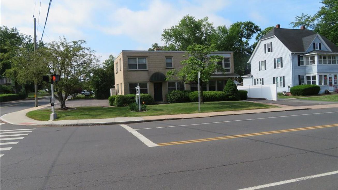 70 Middle Turnpike East, Manchester, CT 06040 | Crexi.com