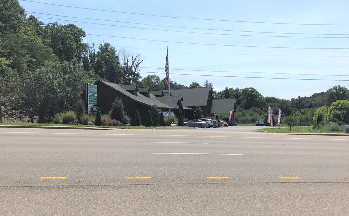 3139 Winfield Dunn Parkway, Kodak, TN 37764 | Crexi.com