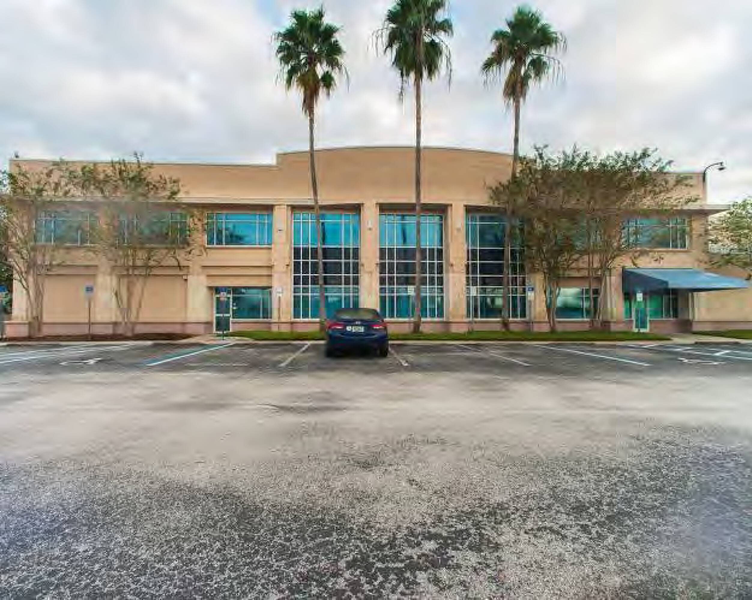 6021 142ND AVE N Clearwater FL 33760-2822 APN: 053016889830010010 ...