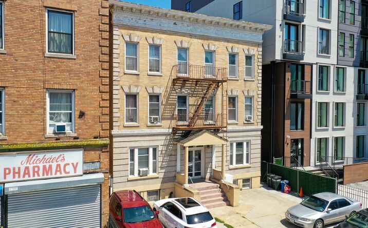 167 LINDEN BLVD # 12 Brooklyn NY 11226-3474 APN: 05085-0096 | Crexi.com