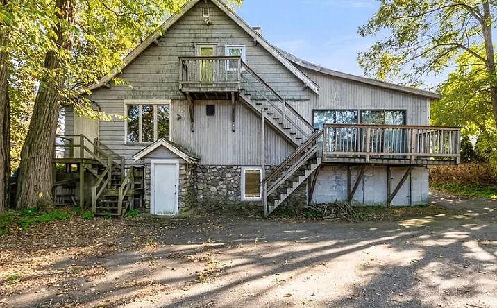 Creative Offices for Sale in Crescent Hill, KY | Crexi