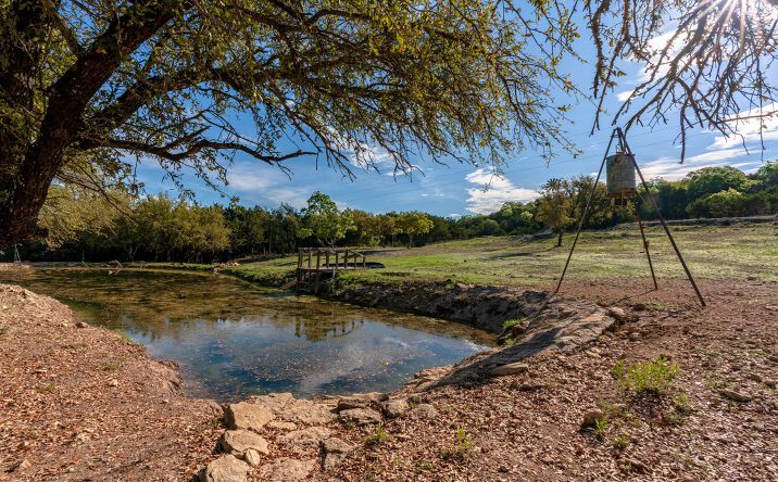 2724 Bump Gate Rd, Pipe Creek, TX 78063 | Crexi.com