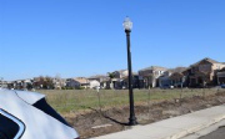 E LEVEE RD Sacramento CA 95834 APN: 250-0171-001-0000 | Crexi.com