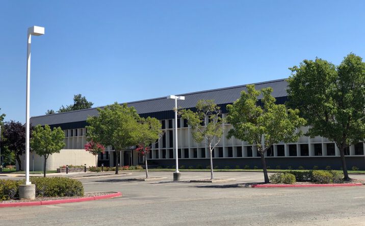 10481 ARMSTRONG AVE Mather CA 95655-4152 APN: 0670010055 | Crexi.com