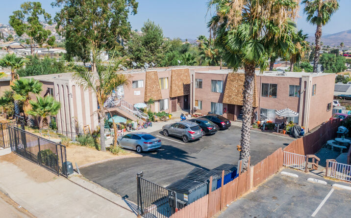 415 Grand Ave, Spring Valley, CA 91977 | Crexi.com