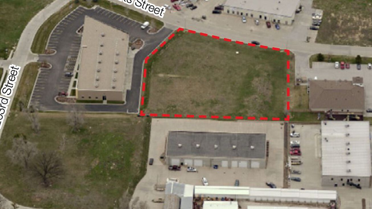 20207 Roberts Street, Omaha, NE 68022 | Crexi.com