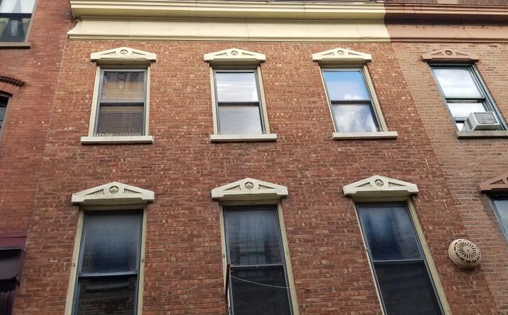 33 MAIDEN LN Albany NY 12207-2858 APN: 76.34-3-43.2 | Crexi.com