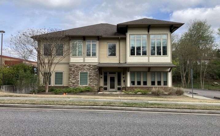 3975 ASBURY RD Cahaba Heights AL 35243-5527 APN: 2800154016002004 ...