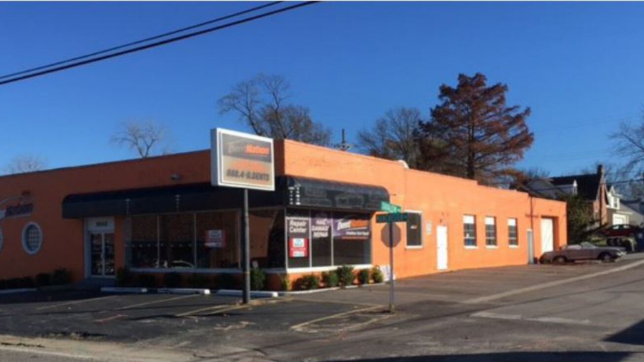 9840 Manchester, St. Louis, MO 63119 | Crexi.com