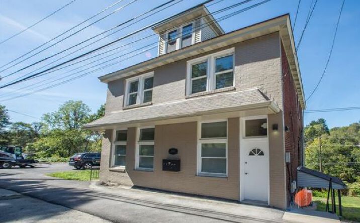 Michelle Senko - RE/MAX Select Realty | Crexi