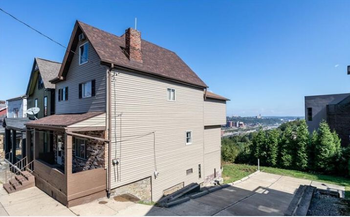 Michelle Senko - RE/MAX Select Realty | Crexi