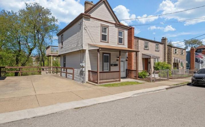 Michelle Senko - RE/MAX Select Realty | Crexi