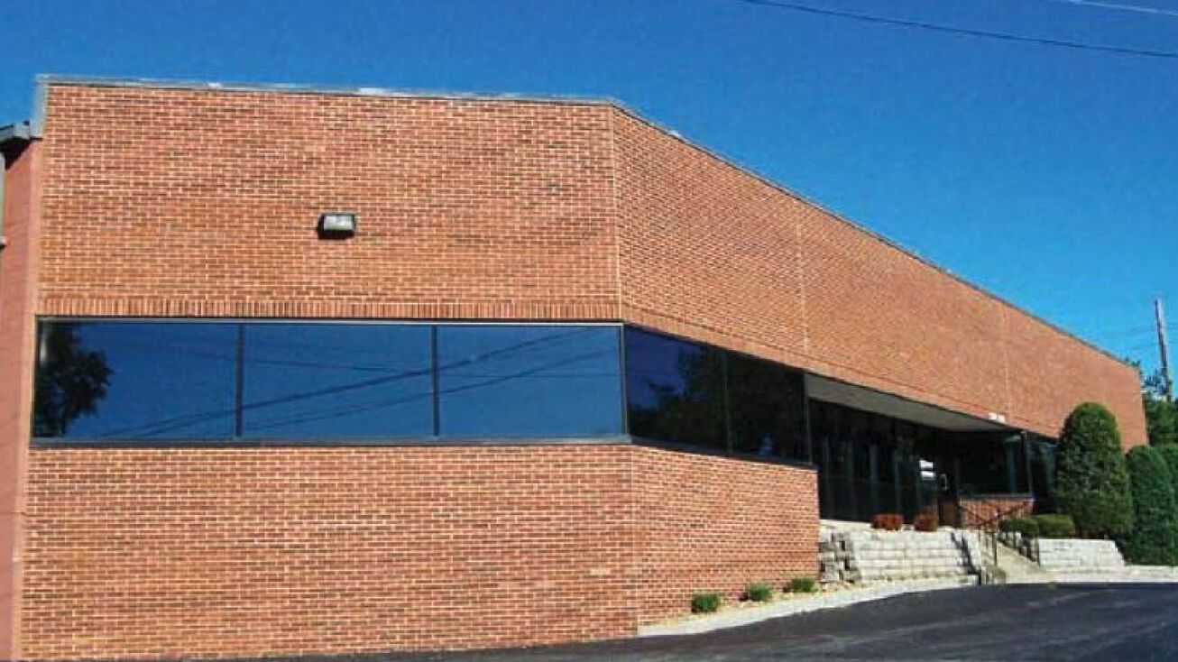 200-210 Fabricator Drive, Fenton, MO 63026 | Crexi.com