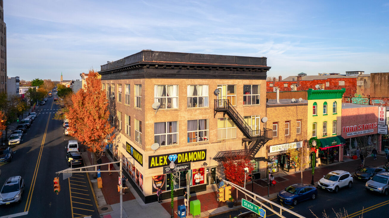 112 Smith St, Perth Amboy, NJ 08861 | Crexi.com