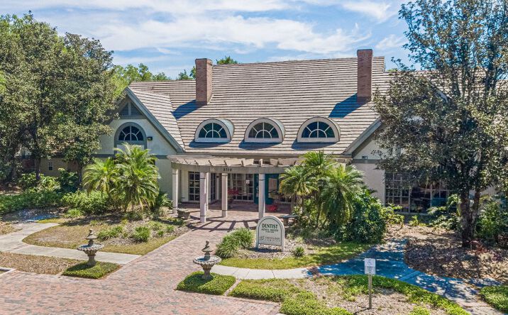8709 Hunters Green Dr, Tampa, FL 33647 | Crexi.com