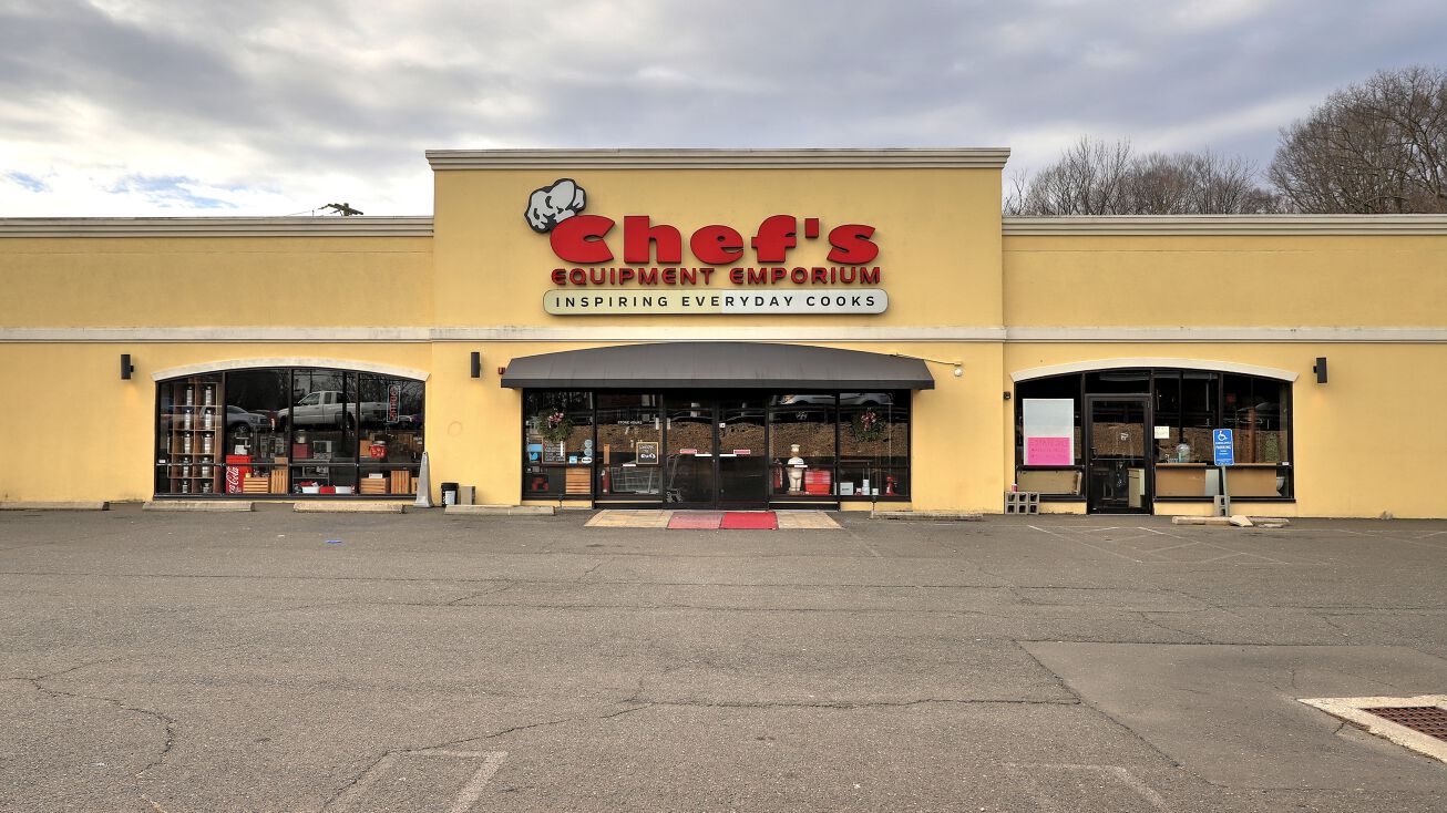 449 Boston Post Road, Orange, CT 06477 | Crexi.com