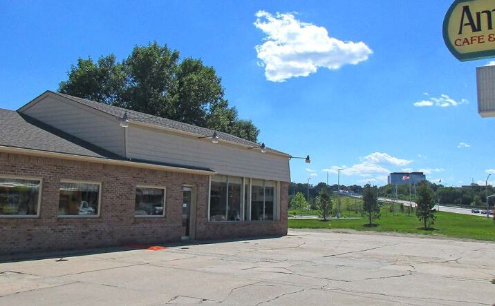 6405 Center Street, Omaha, NE 68106 | Crexi.com