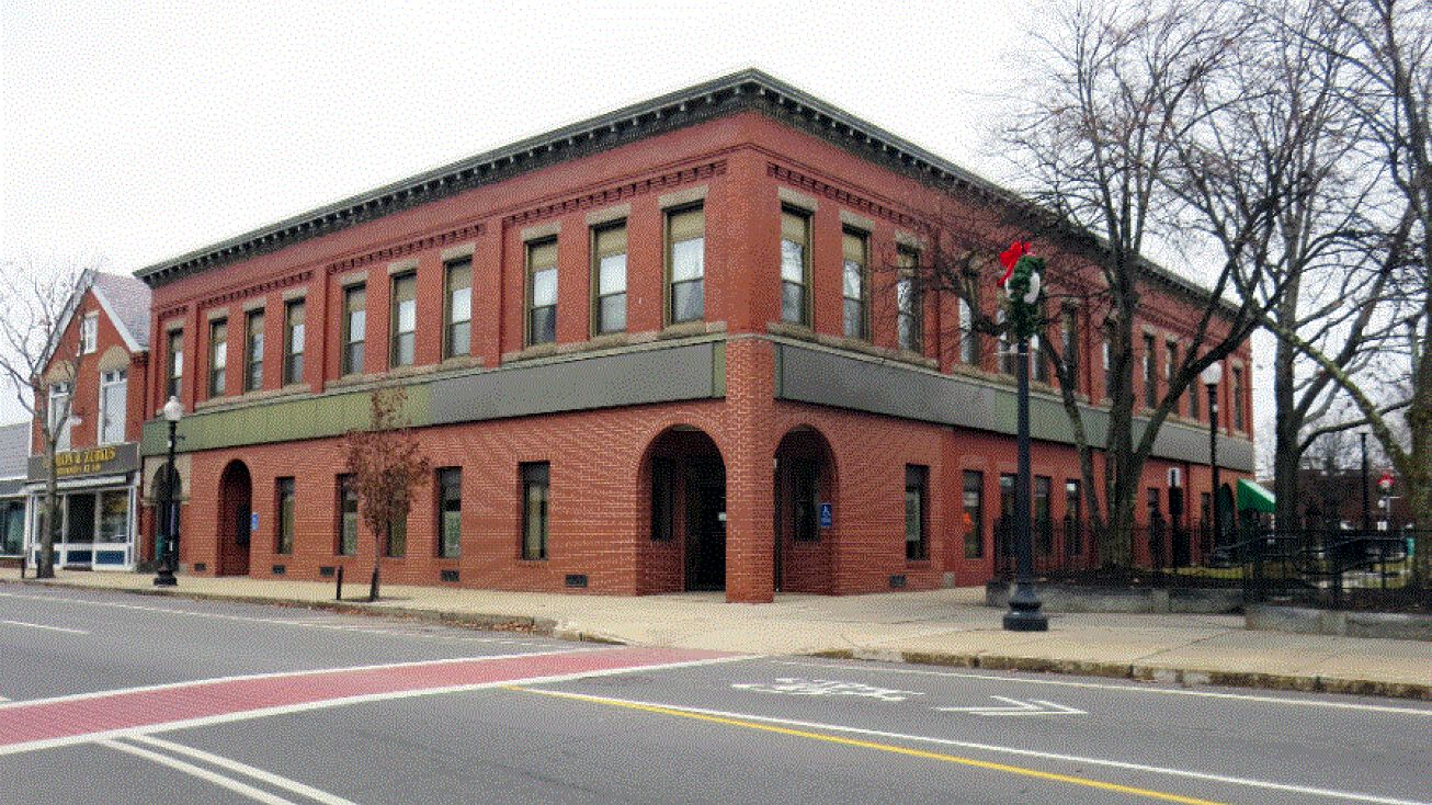 1 N Main St, Rochester, NH 03867 | Crexi.com