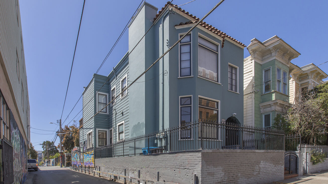 3427 25th St, San Francisco, CA 94110 | Crexi.com