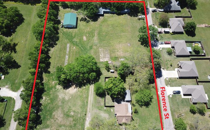 500 E Hinton St, Tioga, TX 76271 | Crexi.com