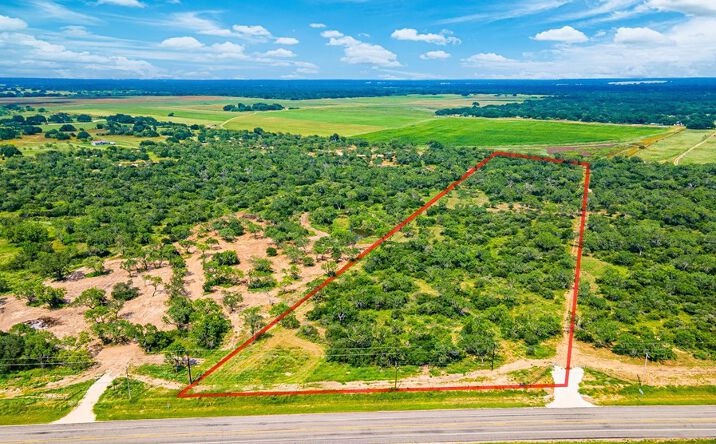 000 Hwy 173, Devine, TX 78005 | Crexi.com