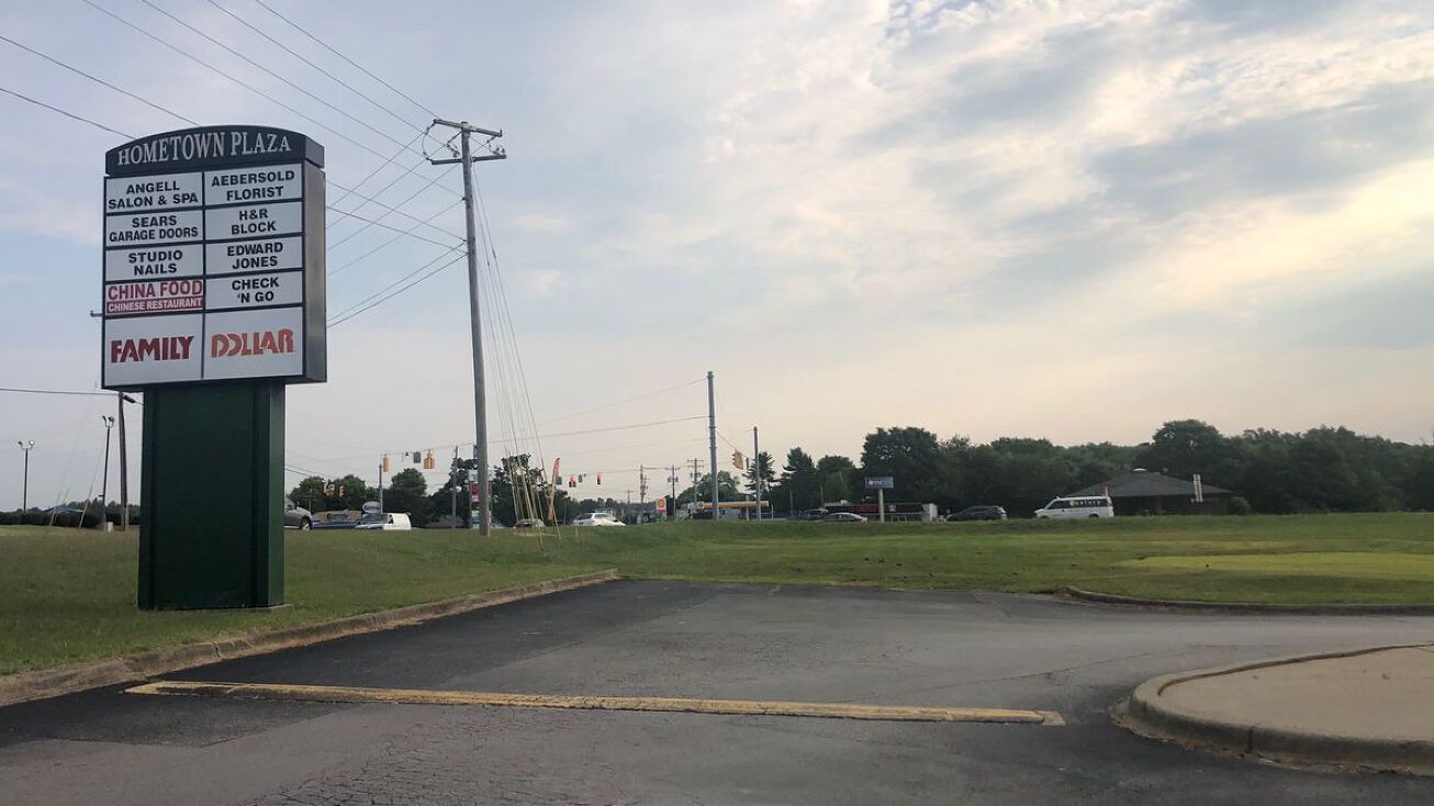 Hwy 60, Sellersburg, IN 47172 - Land for Sale - B2 Corner Site Drive ...