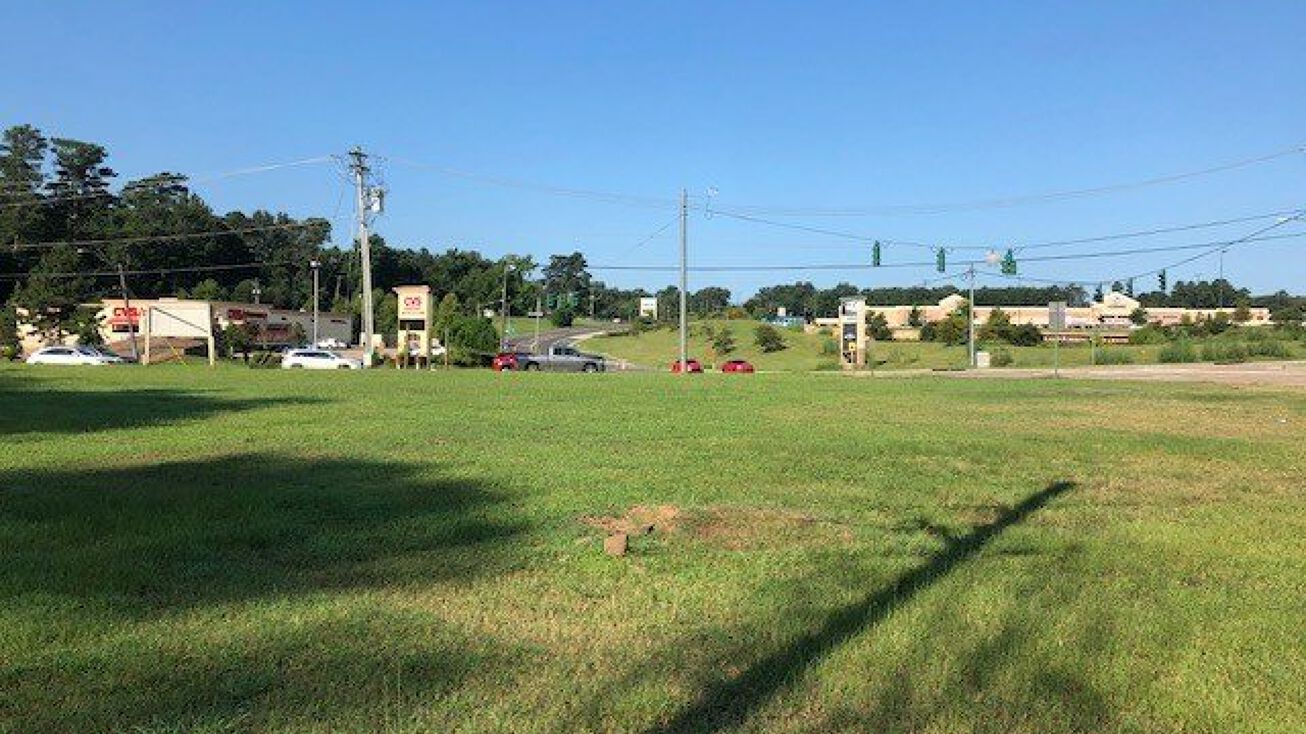 Ellerbe Road at Flournoy-Lucas,, Shreveport, LA 71106 | Crexi.com