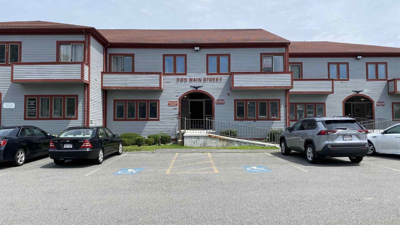 395 Main Street, Salem, NH 03079 | Crexi.com