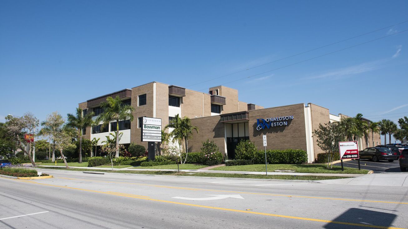 301 SE Ocean Blvd, Stuart, FL 34994 | Crexi.com