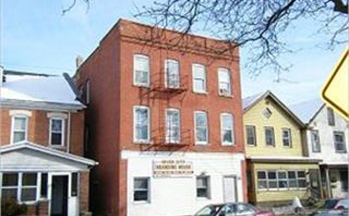 1266 Jackson St, Dubuque, IA 52001 | Crexi.com