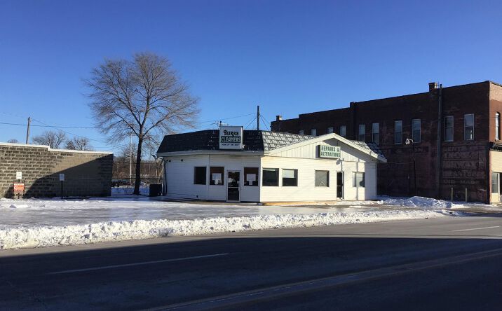 201 S 2ND Street, Clinton, IA 52732 | Crexi.com