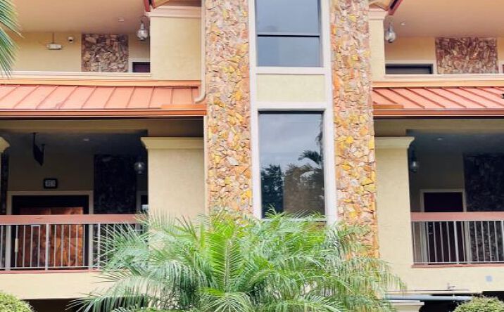 875 MEADOWS RD Boca Raton FL 33486 | Crexi.com