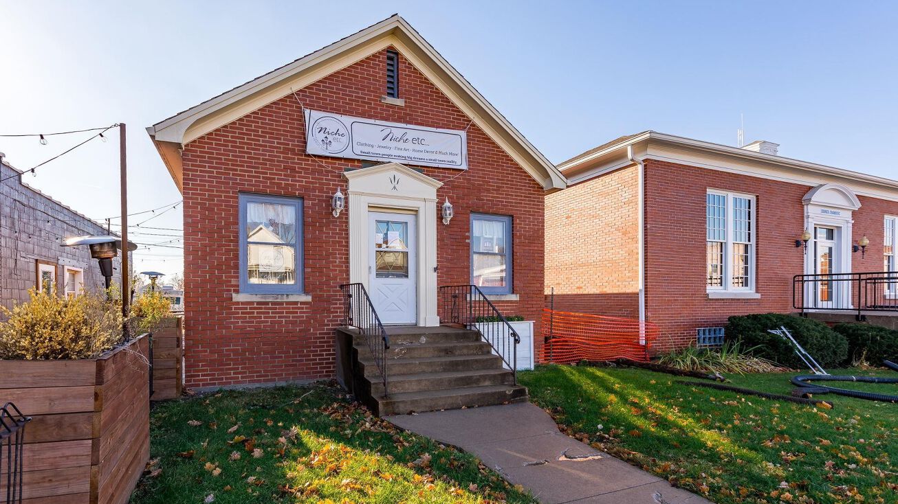 108 E 4TH Street, Wilton, IA 52778 | Crexi.com