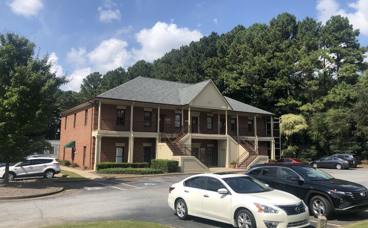 4530 S BERKELEY LAKE RD Berkeley Lake GA 30071-1660 APN: R6269 029 ...