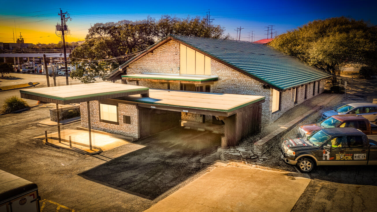 2123 Sidney Baker Street, Kerrville, TX 78028 | Crexi.com